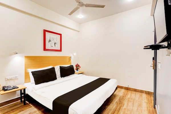 Super Townhouse Tirupati - Tirupati