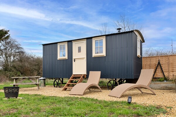 The Flower Hut - Oxfordshire
