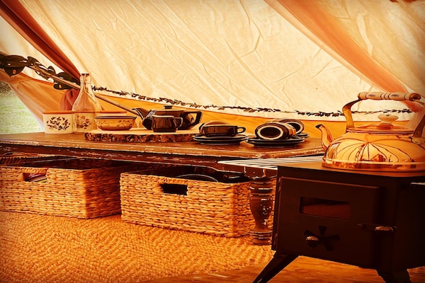 Jungle Bell Tent - Wiltshire