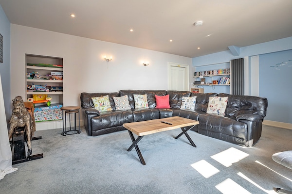 Beau View At Gadlys House - Beaumaris