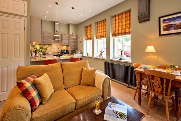 The Old Post Office Apartment 1 - Buxton