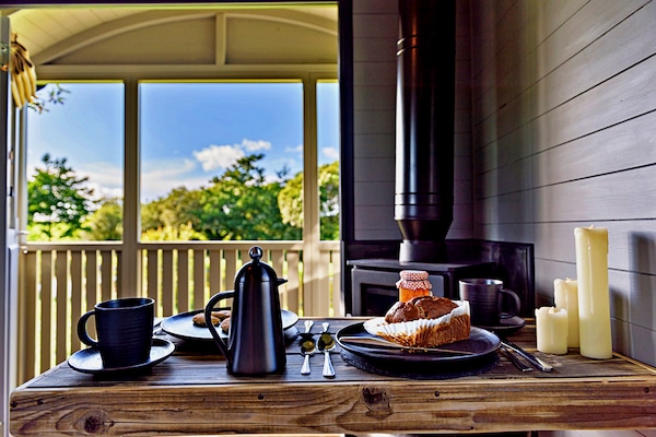 'Elen' Gypsy Hut - Wales