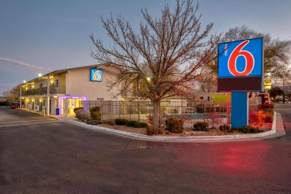 2 Full Beds Non-smoking - Santa Fe, NM