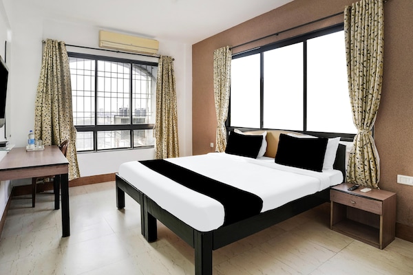 Super Townhouse Central Bazar Road Ramdaspeth 2 - Nagpur