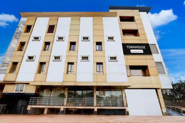 Super Townhouse Durg Near Railway Station - Durg