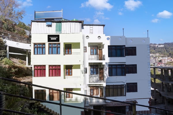 Super Townhouse Kachighati Formerly Palm Bliss - Shimla