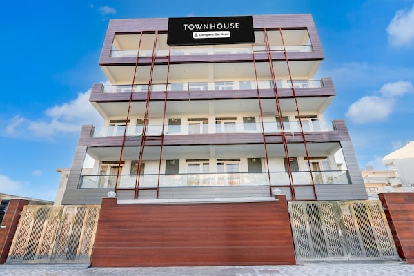 Super Townhouse Sector 1 Manesar - Manesar