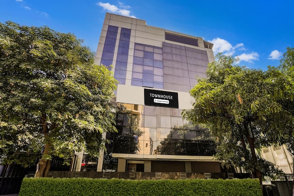 Super Townhouse Kranti Square Aurangabad - Aurangabad