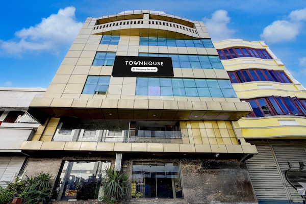 Super Townhouse Pondicherry Opposite To Rock Beach - Puducherry