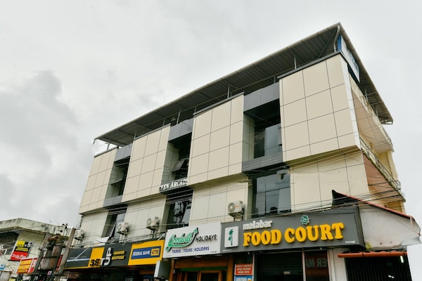 Townhouse Deshabhimani Roadkaloor Kochi - Cochín