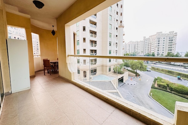 Luxurios 3 Bedroom Apartment In Palm Jumeirah - Dubai