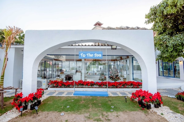 Charming Double Stay  Relax In Seaside Style - Rayong