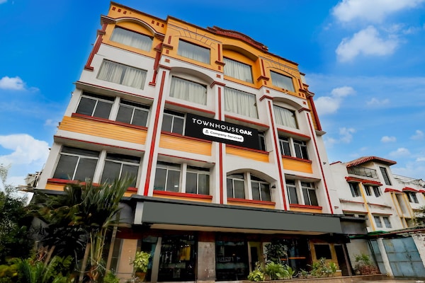 Super Townhouse Oak Dhanbad Near Sslnt College Formerly Kapson- Mrc1 - Dhanbad
