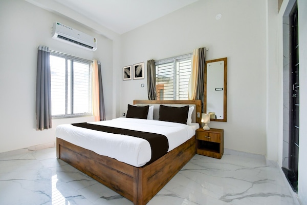 Super Collection O Vip Road Near Golden Beach - Odisha