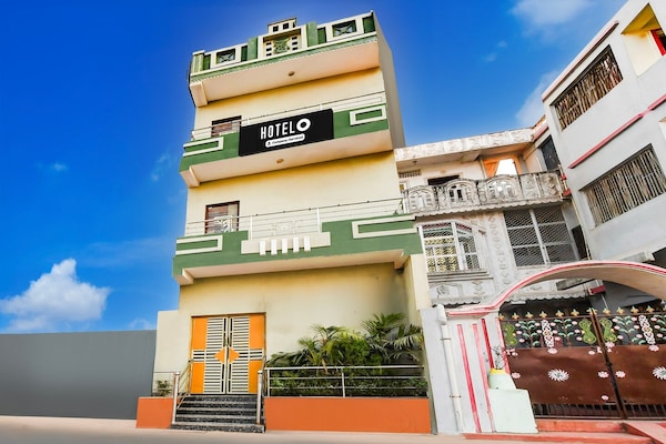 Super Hotel O Jagannatha Temple Paschim Dwar - Puri