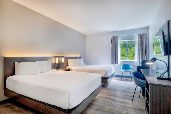 2 Queen Beds  Non-smoking - Bridgewater, CT
