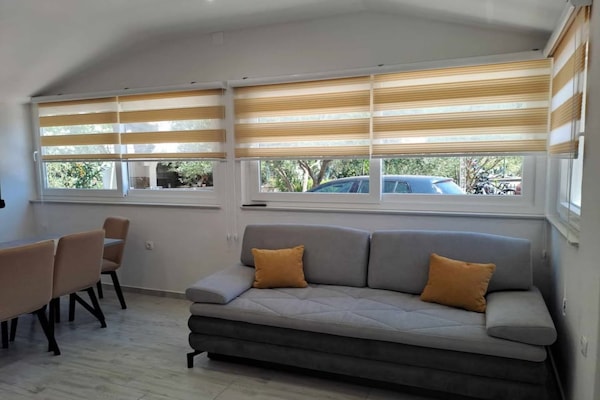 Apartments Dana - Two Bedroom Apartment 1 - Vodice