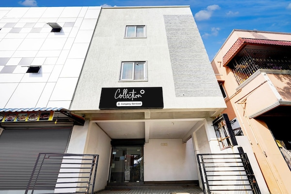 Super Collection O Ambattur Near Patravakam Railway Station - Chennai