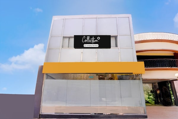 Super Collection O Andheri West Near Kokilaben Hospital - Mumbai