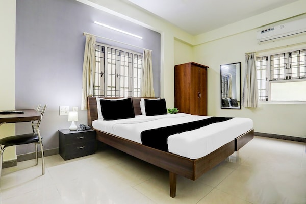Super Collection O Begumpet Formerly Alpine Glow Sunrise - Maharashtra