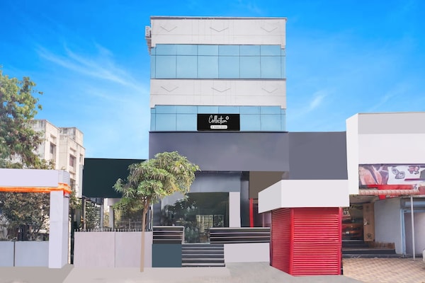 Super Collection O Chandan Nagar Kharadi Formerly Kharadi Inn - Pune