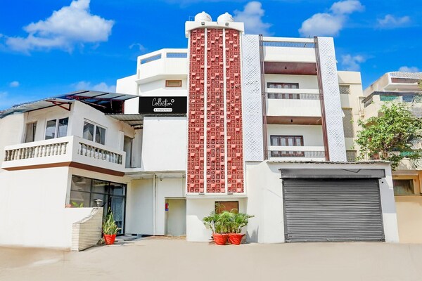 Super Collection O Tagore Town Prayagraj Formerly Heritage Tagore - Allahabad
