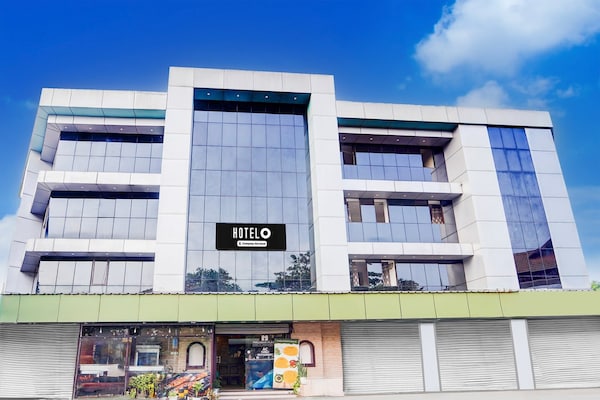 Hotel O Dh Road Ernakulam - Kochi