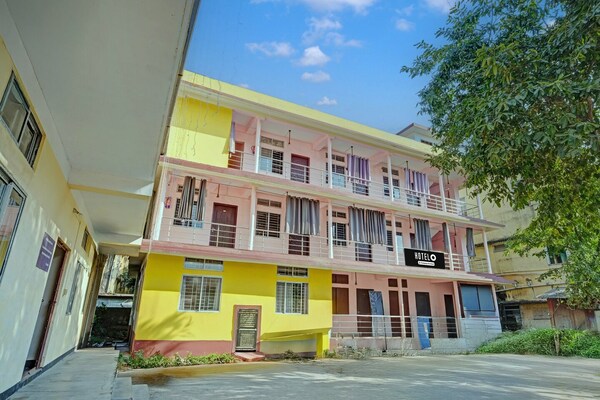 Super Hotel O Chandmari Guwahati - Guwahati
