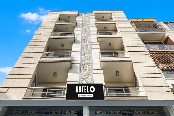 Super Hotel O Chhatarpur Formerly Royal Galaxy - Delhi