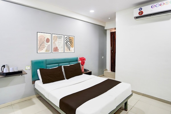 Super Hotel O Dindoli Surat - Surat