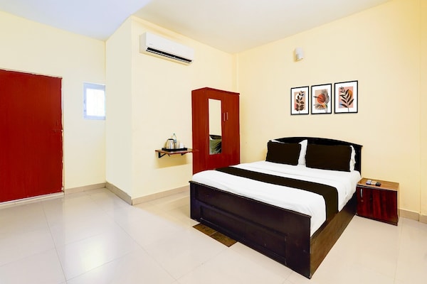 Super Hotel O Ecr Injambakkam Formerly Nimalan Residency - Chennai