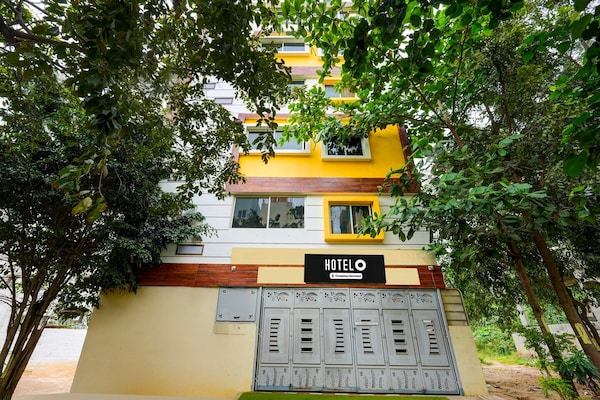 Super Hotel O Ganakkal Near Bgs Hospital Junction Formerly Omkar Global Inn - Bengaluru