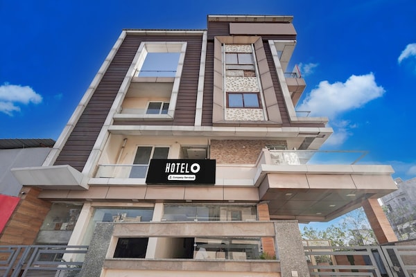 Super Hotel O Gms Road Near Bus Stand - Dehradun