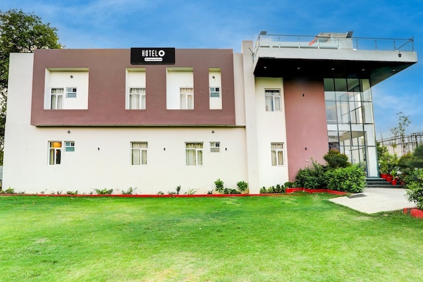 Super Hotel O Gomti Nagar Vigyan Khand - Lucknow