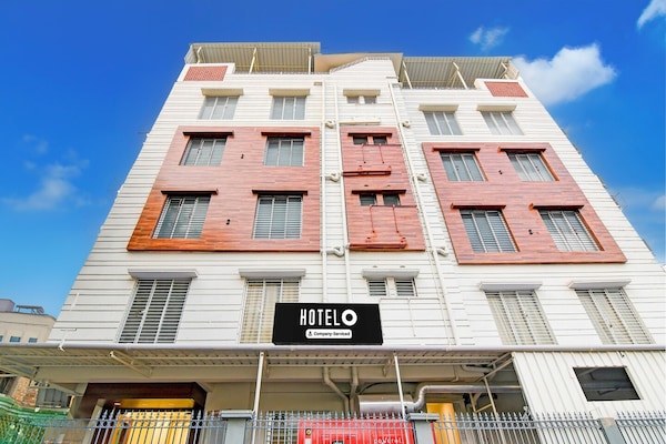Super Hotel O Kaikhali Near Airport - Kolkata (Calcutta)