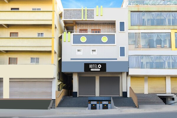 Super Hotel O Moula Ali Near Amr Planet - Hyderabad