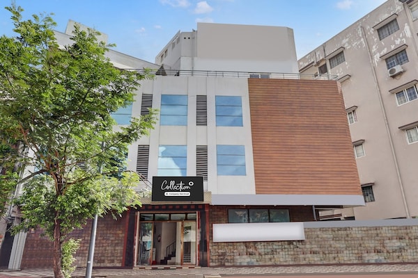 Super Collection O Jagadamba Junction Near Beach Road - Visakhapatnam
