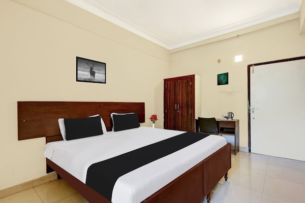 Super Collection O Jagadamba Junction Near Beach Road - Visakhapatnam
