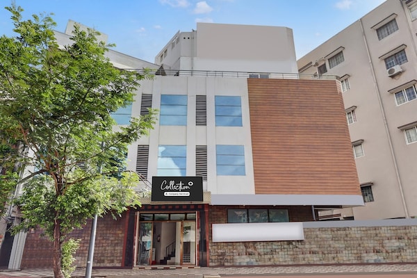 Super Collection O Jagadamba Junction Near Beach Road - Visakhapatnam