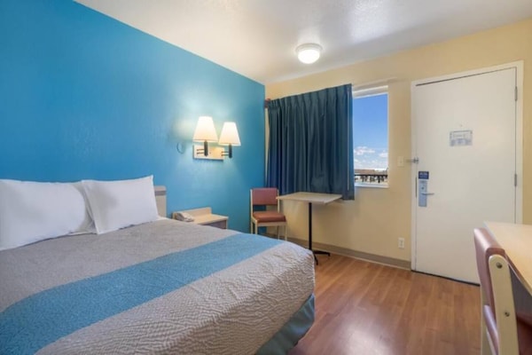 1 Full Bed Mobility Access Tub Nsmk - Colorado