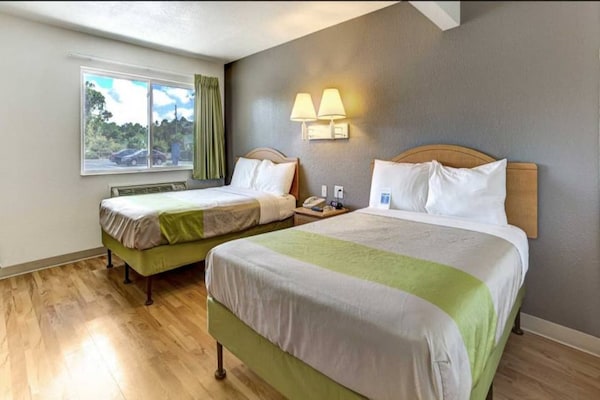 2 Full Beds Non-smoking - Lake Buena Vista, FL