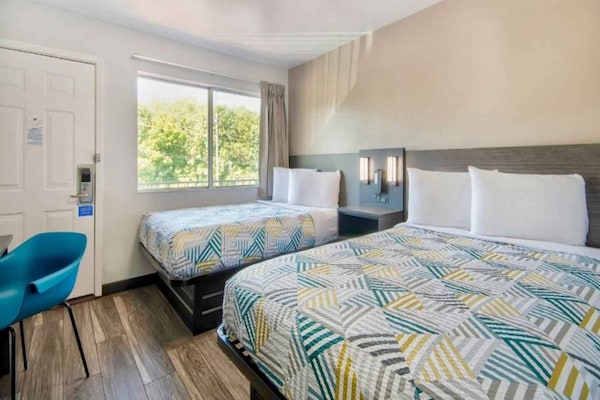 2 Full Beds Smoking - Mount Nebo State Park, Dardanelle