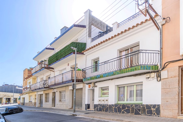 2025-poeta Marquina 10 1º - Roses