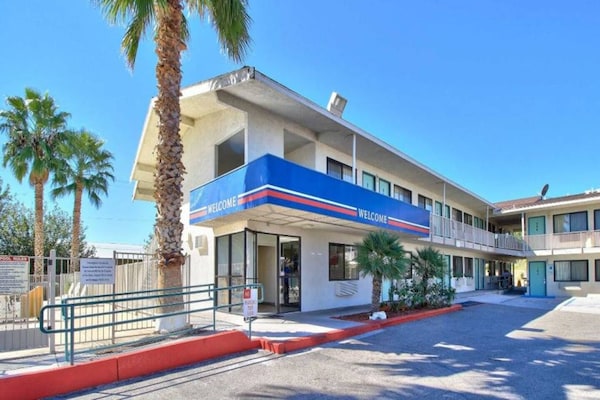 2 Full Beds  Non-smoking - Nogales, AZ