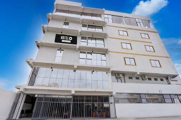 Hotel O Hosur Road Near Pes University - 邦加羅爾