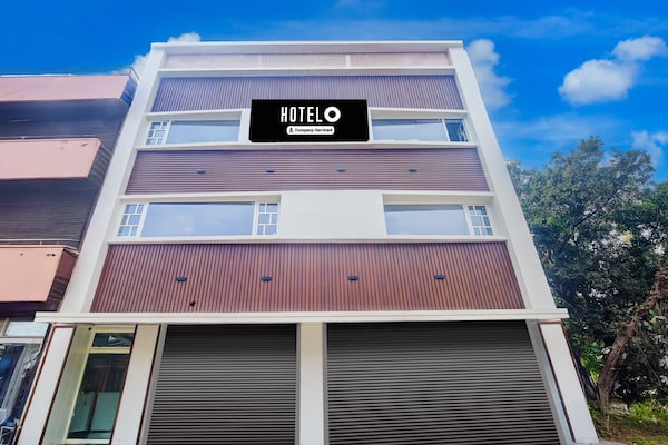 Hotel O Chandigarh Road Formerly Royal Woods - Zirakpur