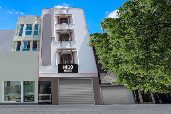 Super Hotel O Chowrasta Near Congress Bhavan - Warangal