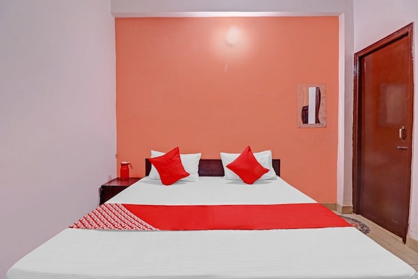 Super Hotel O Shilpgram Formerly Hotel Rk Palace - Agra