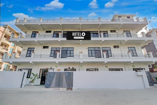 Super Hotel O Shimla Bypass Road Isbt Dehradun Formerly Benison Guest House - Dehradun