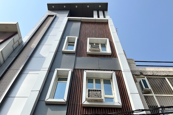 Hotel O Jishan Market Mathura - Mathura